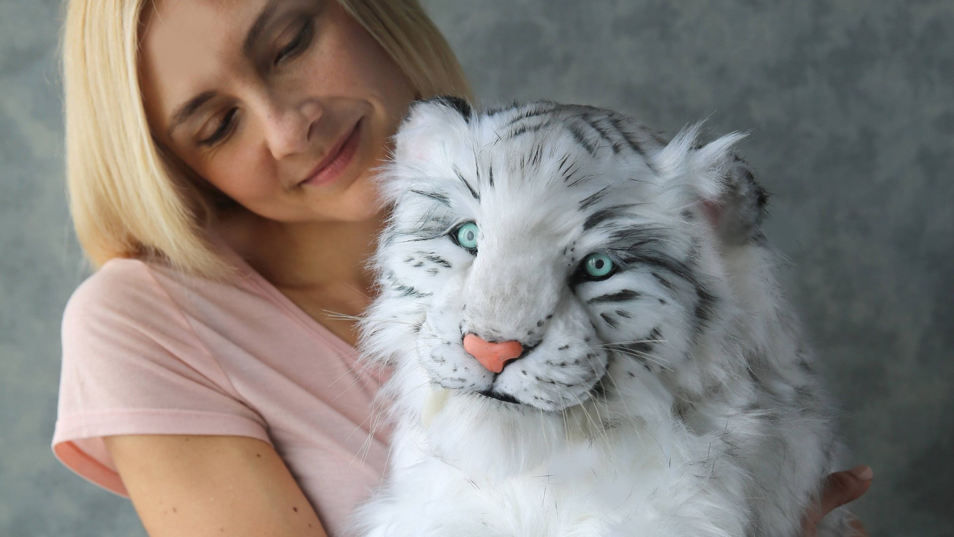 САБЛЕЗУБЫЙ ТИГРЕНОК,РЕАЛИСТИЧНАЯ ПОДВИЖНАЯ МЯГКАЯ ИГРУШКА 2018 год