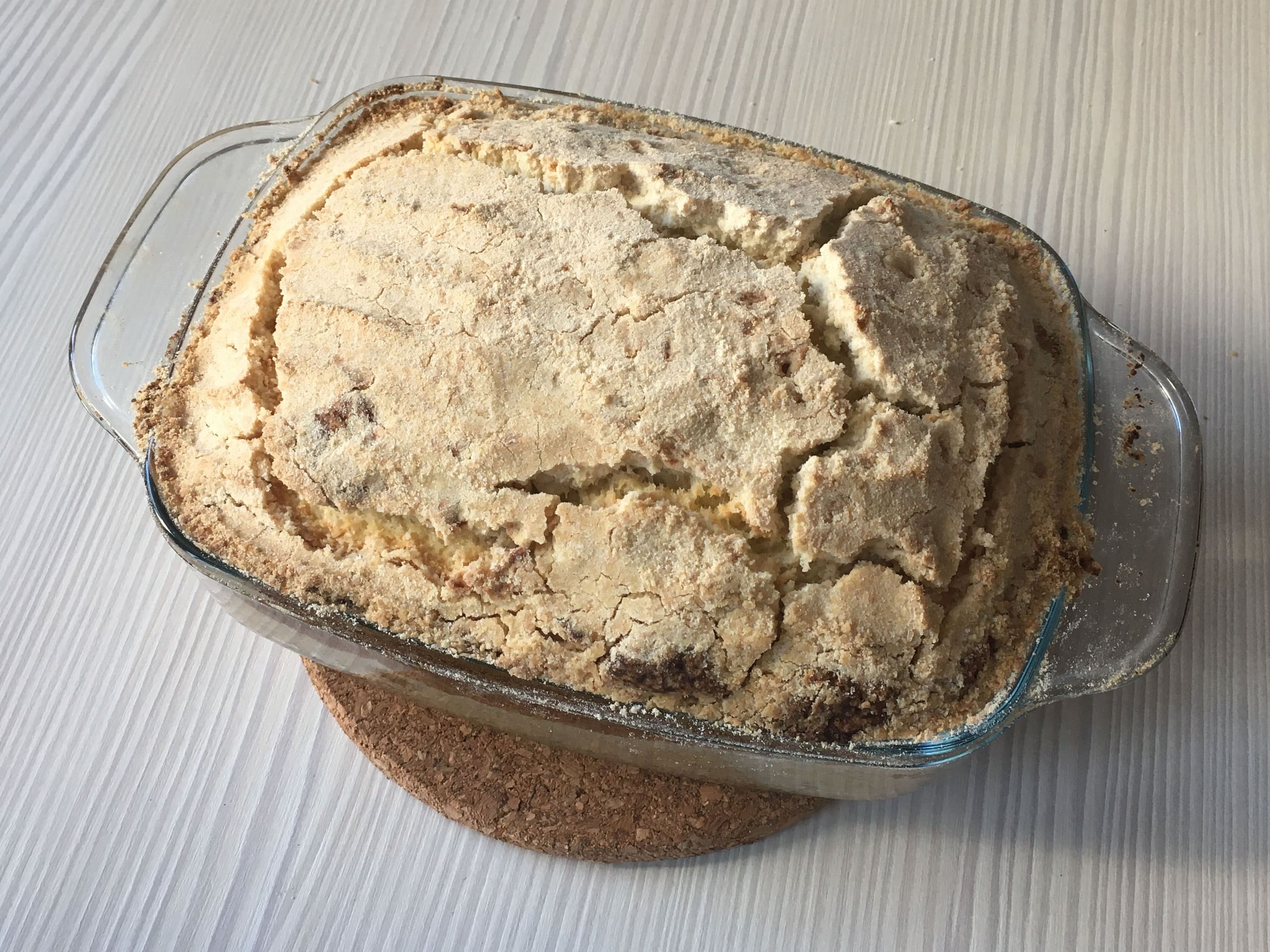 Вкусный пирог к чаю с "жидкой начинкой" из творога