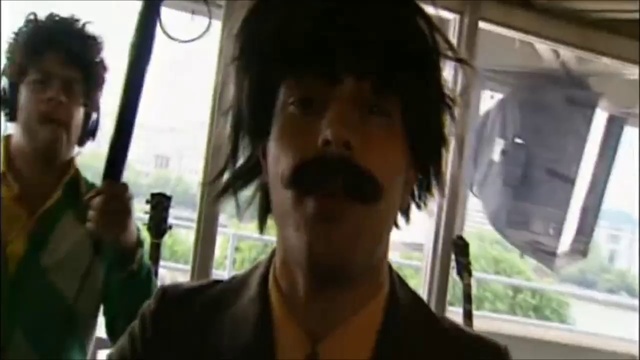 (Забавные сходства в музыке) DNCE (Cake By The Ocean) - Five (Lets Dance)