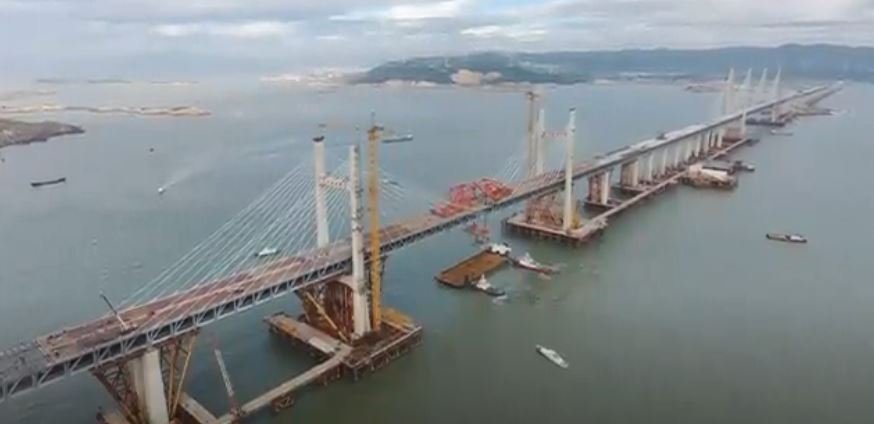 Россия расширяет транспортную инфраструктуру для увеличения поставок грузов в Китай.mp4