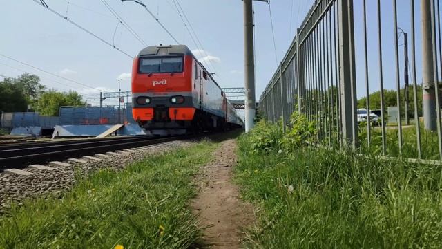 Электропоезд ЭД4М-0096 сообщение Александров-1 – Москва-Ярославская на станции Сергиев Посад