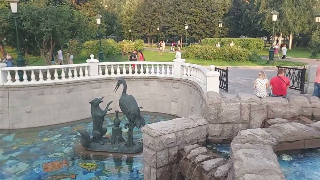 Фонтаны в Александровском саду (05.08.22)