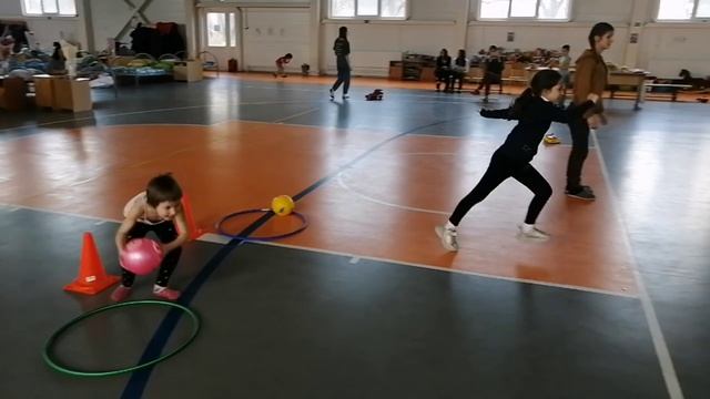 Мастер-класс и игровая программа для детей-беженцев из Донбасса 2022 г.