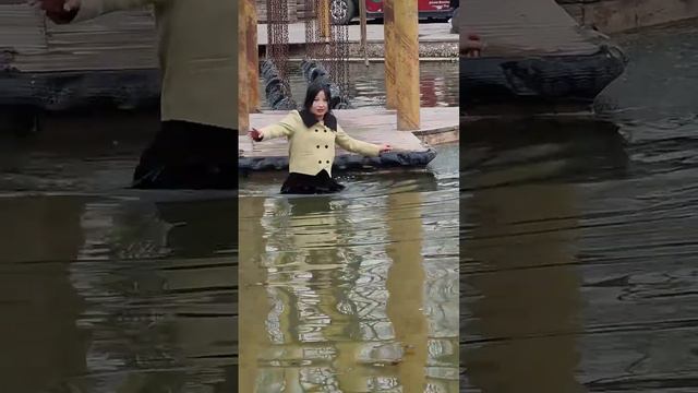Мокрая юбка/ Wetlook