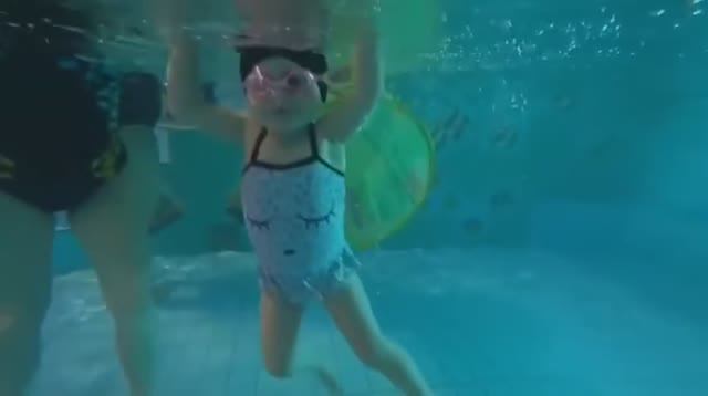 Грудничковое плавание в Кимберли