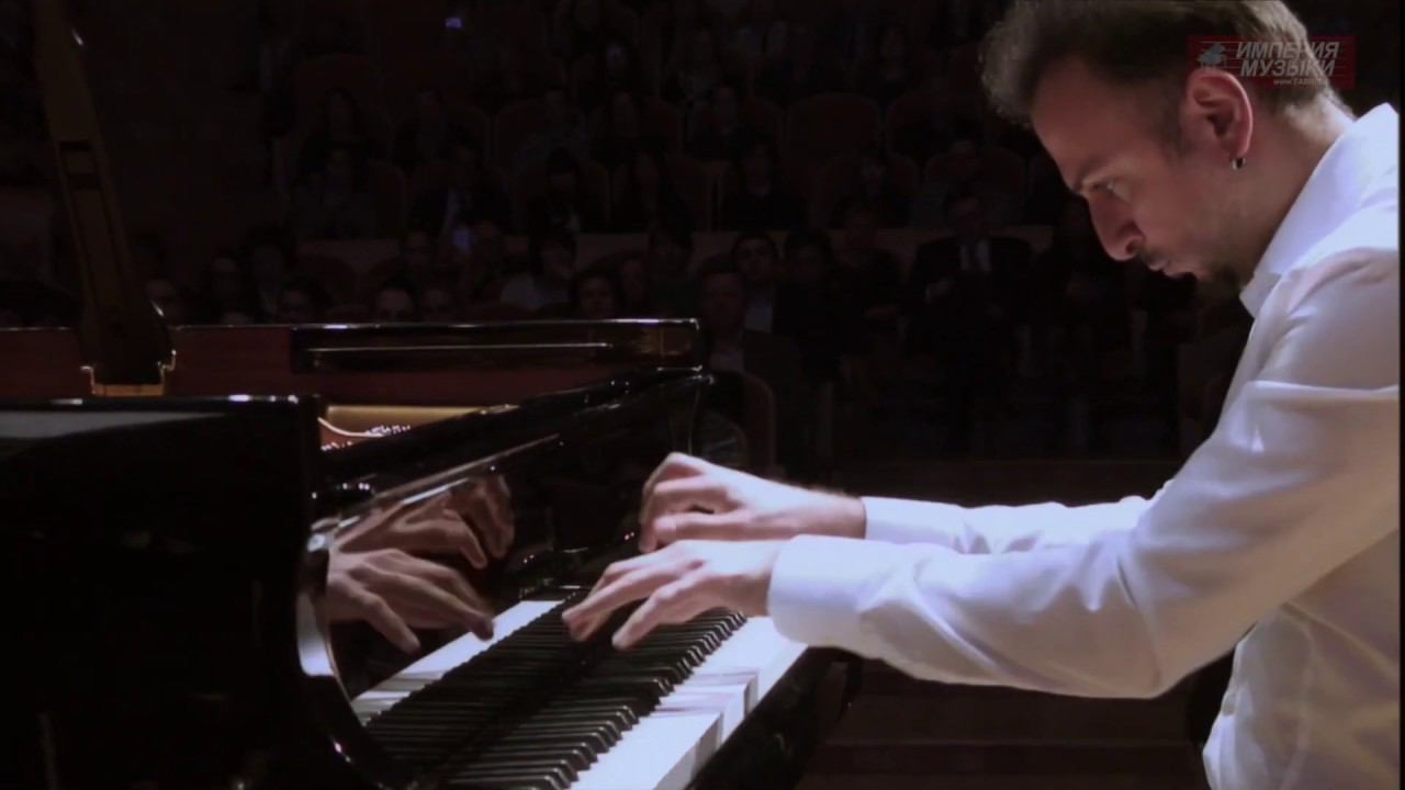 Sergei Rachmaninoff. Tarantella and Concerti 2 & 3.  Vazgen Vartanian - piano