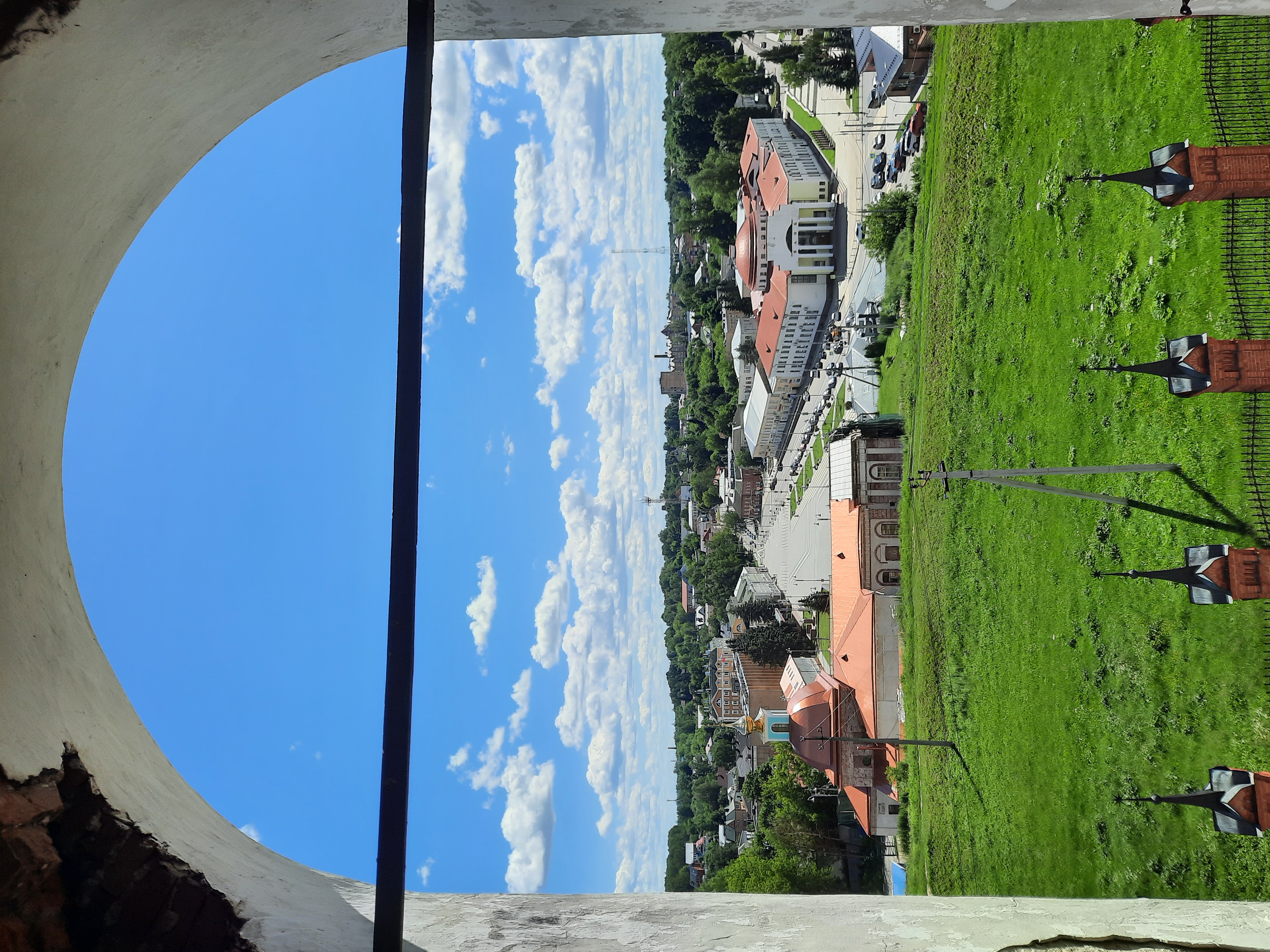 Колокольня Волоколамского Кремля - прекрасный вид на город