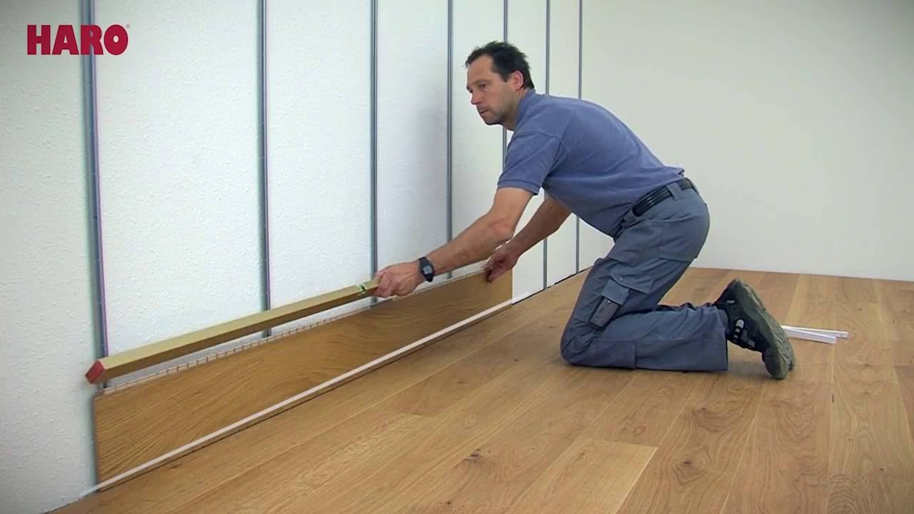 Закрепить паркетную доску на стене? Легко!