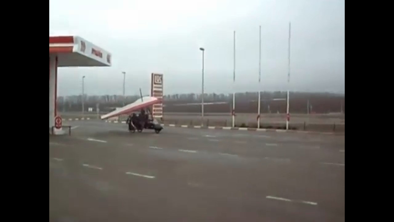 Где-то под Ростовом на АЗС.....