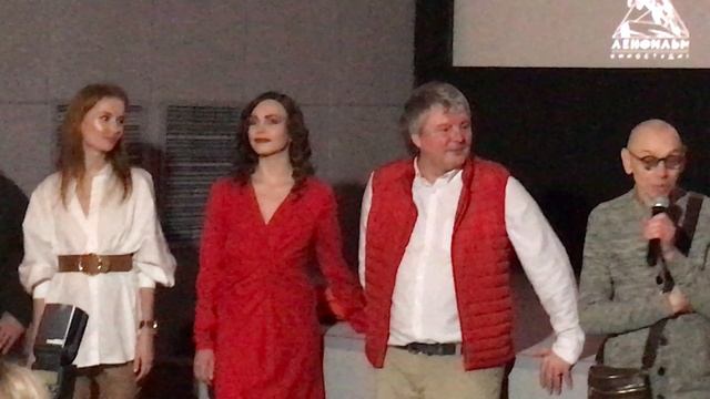 На пресс-показе комедии «Золотые соседи» (3)