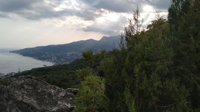 Массандровская тропа в Крыму