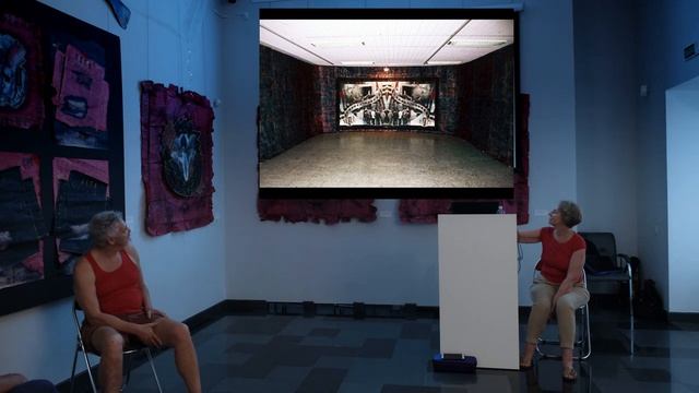 "Фотография за пределами фотографии".  Валера и Наташа Черкашины в музее ВНХУ, Витебск 2021.