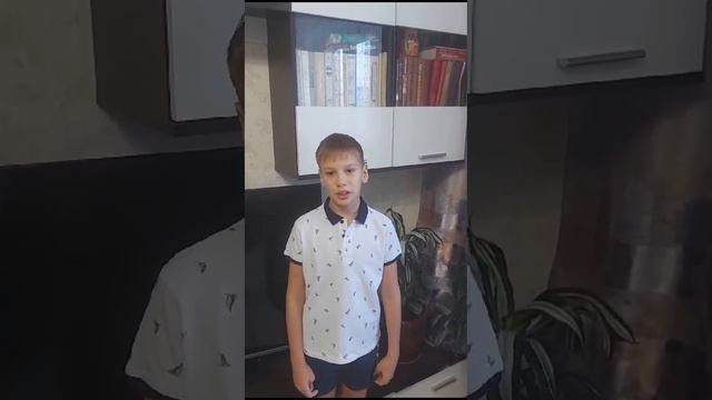 Поэтический марафон «Ларец с секретом» - Петр Ильич 10 лет, басня  «Слон и Моська»