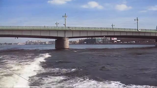 arew1460 Речное такси.mkv.mp4