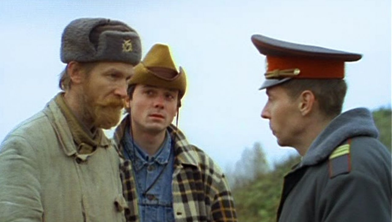 Корова в бомболюке, пьяный медведь и ледяная баня: как снимали «Особенности национальной охоты»