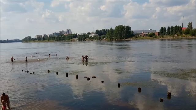 Река Нева (Санкт-Петербург): пляж