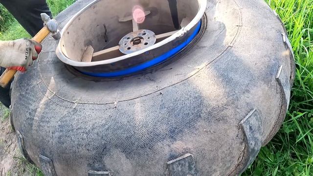 Ремонт вездехода. Спустило колесо.