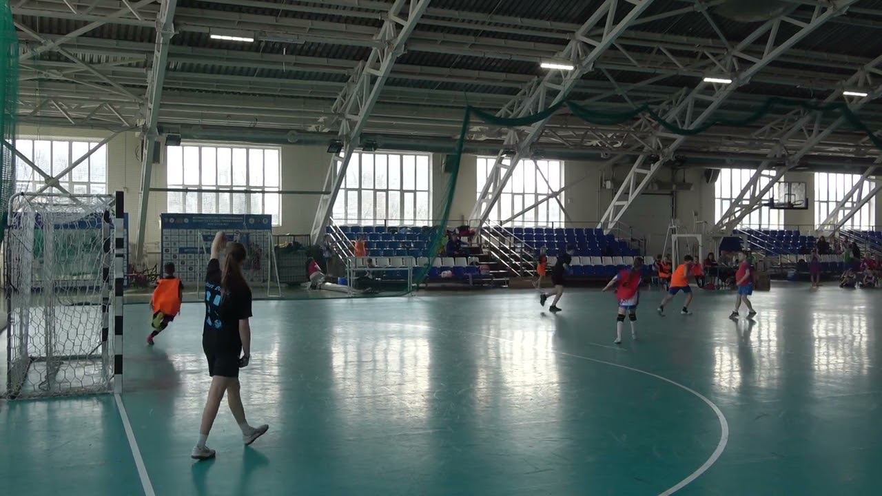 Оранжевые - Красные. Полуфинал.