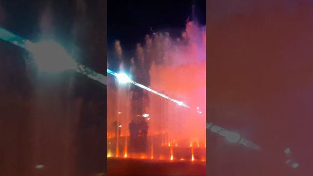 Музыкальный фонтан в Биржевом сквере Калининград #калининград   #кудасходитьвкалининграде