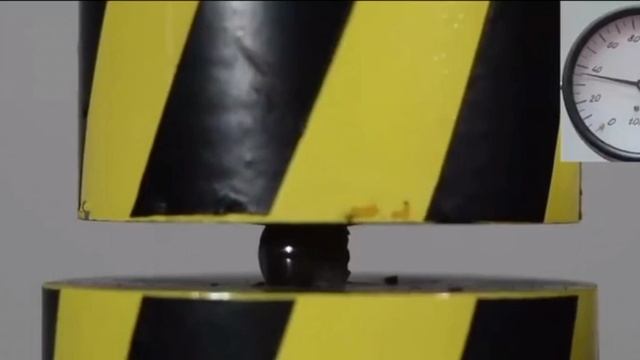 Шар победил пресс невероятно просто.. Эксперимент