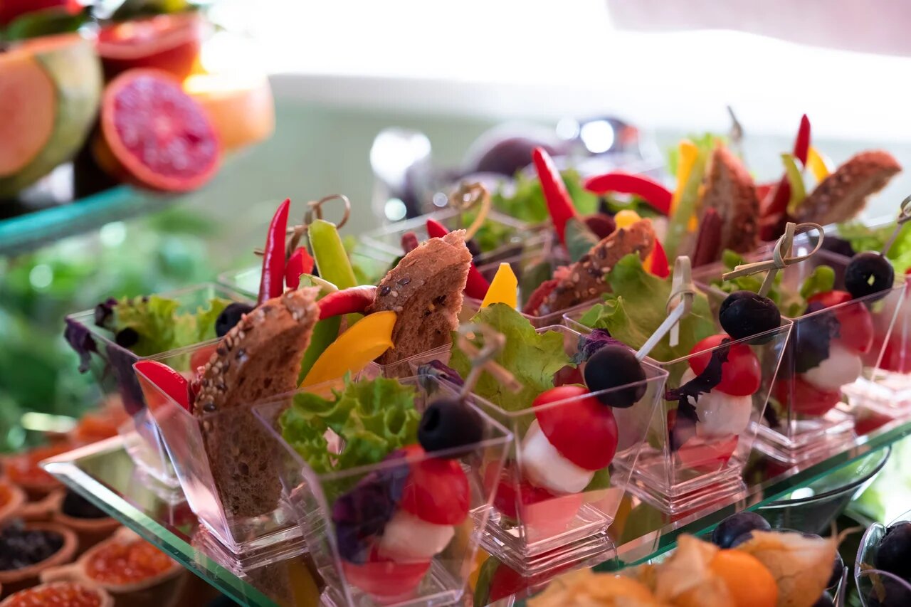 Фуршет в Москве на свадьбу от свадебного организатора Армины БРУМ +79773018815 @armina_broom