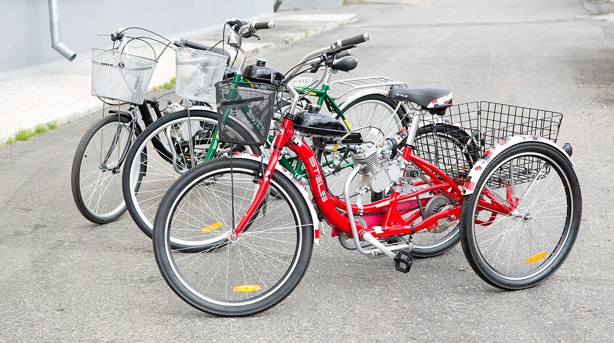 Трёхколёсный велосипед с мотором / Мотовелик