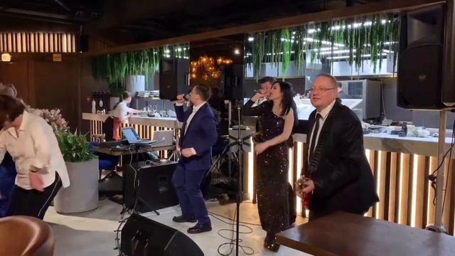 Босая, Суперзвезда, Про белые розы, Кредо