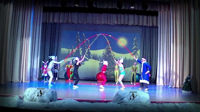 18. Акробаты со скакалками "Тирим ча-ча". Зайцы 2\2.