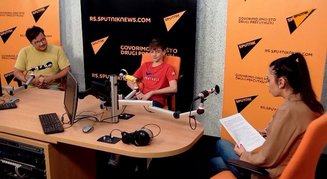 Orbita kulture|Nova serija „Zbornica“: Kritika društva upakovana u duhovit format