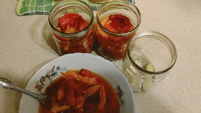 Запечённый перец на зиму..mp4