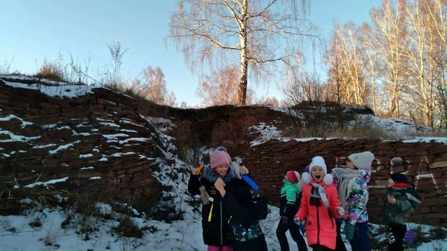 Воспитанники детско-юношеского центра рассказывают о том, как проходит  зима в селе Холмогорское