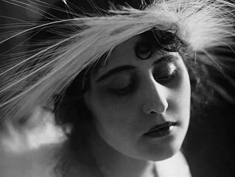 Последнее танго (2-я версия) Д.И.ХАРИТОНОВ 1918 Реж.В.Висковский. Муз.оформ. релиза 2022 А.Аристов.