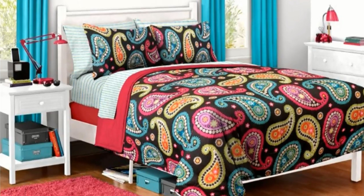 Орнамент пейсли (индийский огурец) в интерьере