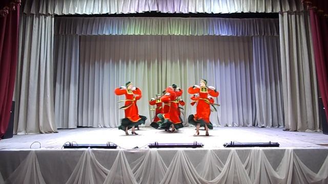 Тубаларский танец «Огоньки алтайских гор»