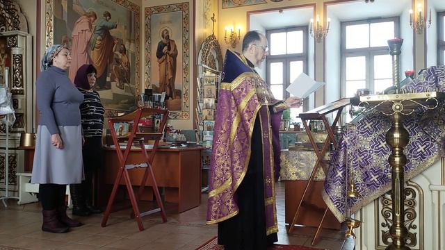 Серия 4 Хандыга храм Петра и Павла