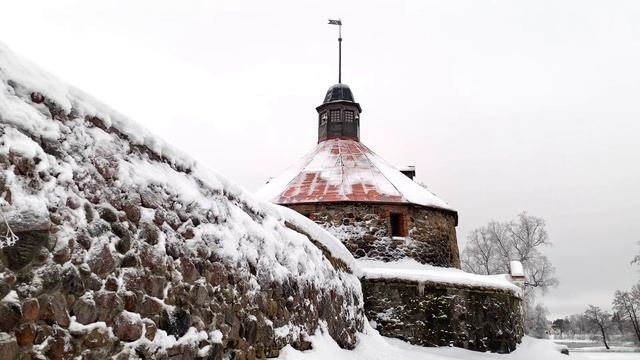 Крепость Корела. Прогулка вокруг крепости, посмотрим, как она выглядит зимой