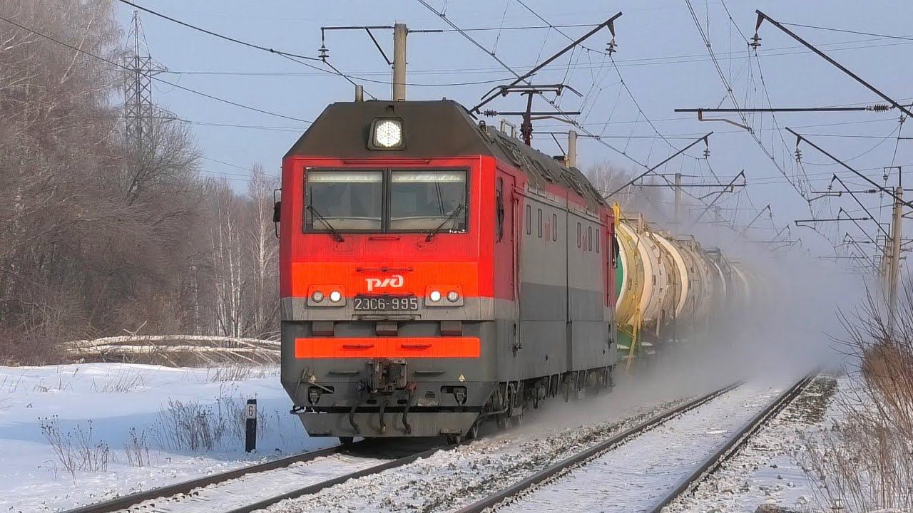 2ЭС6-995 "Синара" с наливным грузовым поездом следует через о.п. 275 км