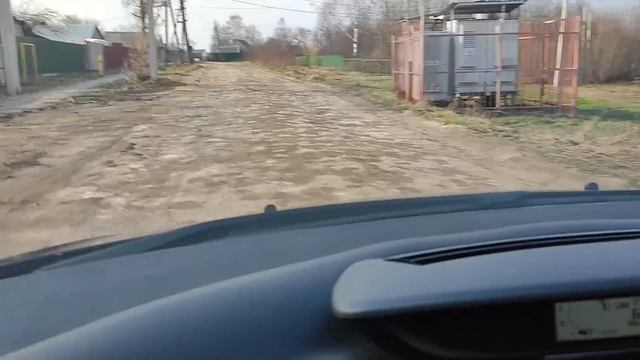 Стук левой шаровой опоры Ситроен С4 / Пежо 308