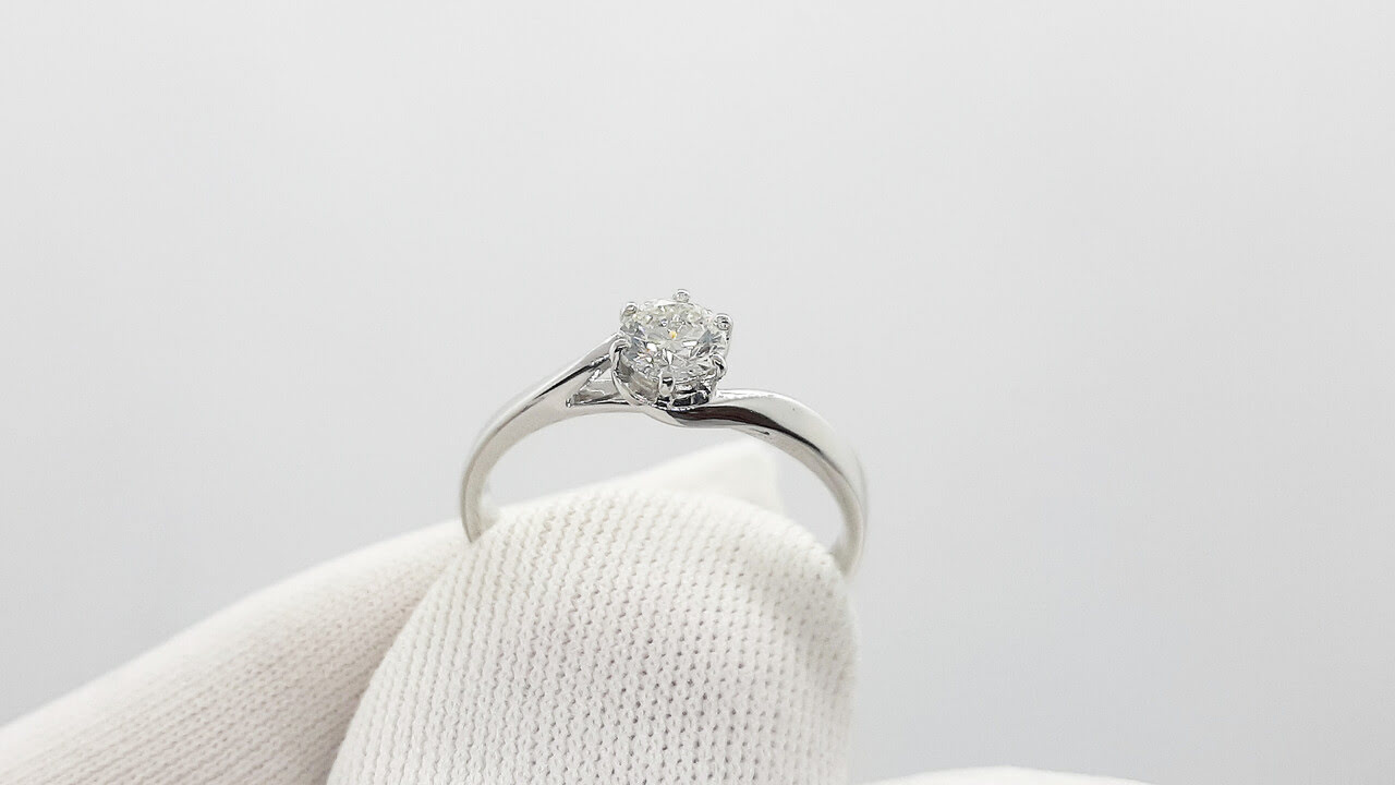 Кольцо с бриллиантом 0,35 карата