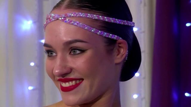 Утреннее шоу — Никита Кожевников и Анна Саворова, ансамбль спортивного бального танца "Вариант"