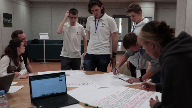 Соревнования между школьниками Инженерных классов