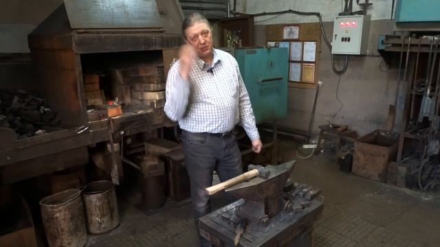 Кузница с Марией и Леонидом Архангельскими. Часть 2  Молот и наковальня