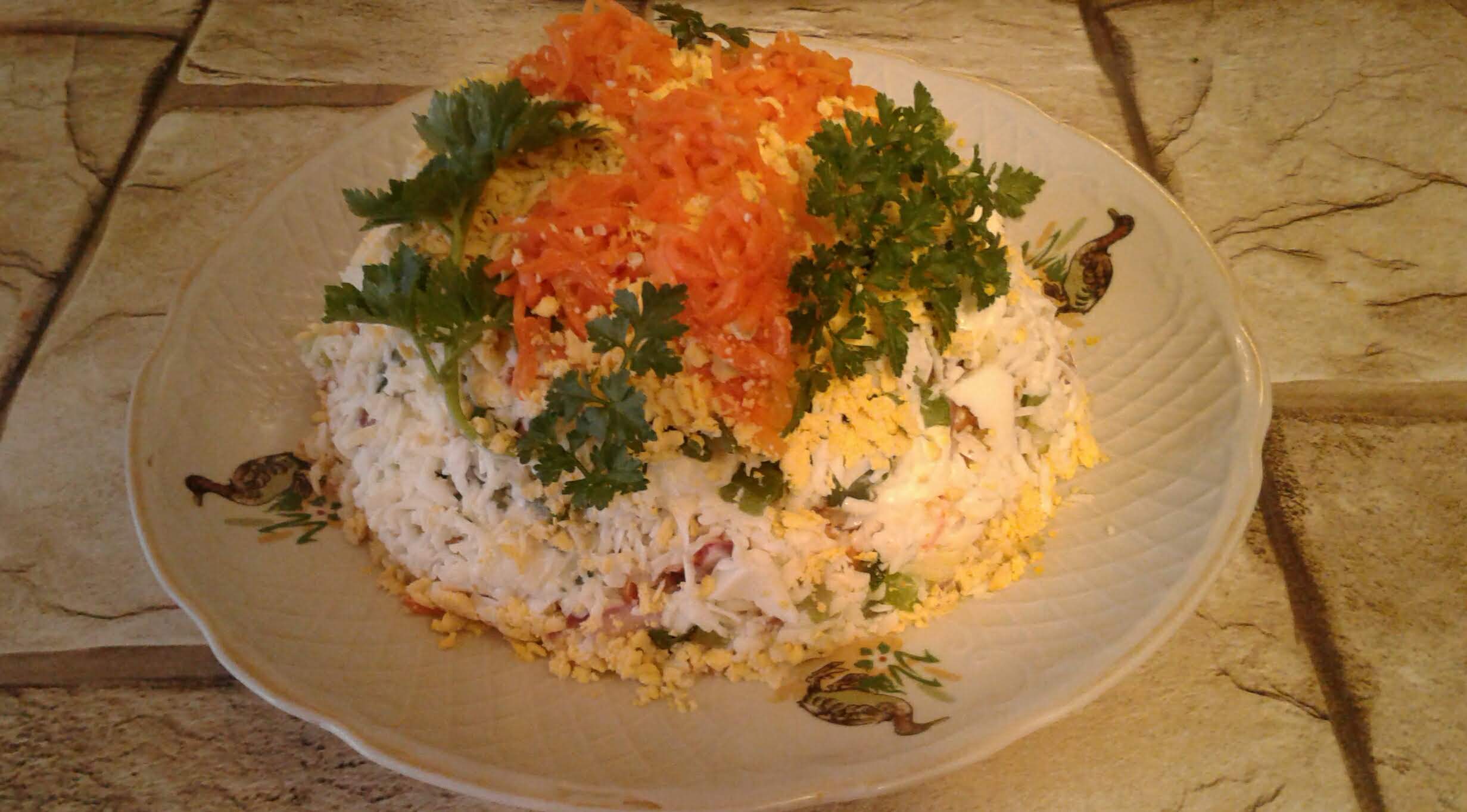 Салат Мимоза по новому кулинарный рецепт .