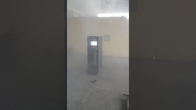 Водяной туман ИНТРА-ФОГ - тушение серверной стойки