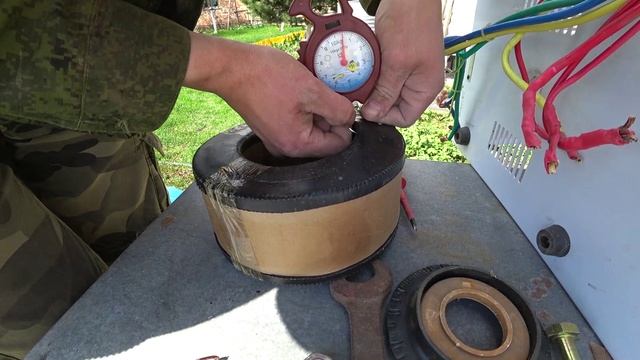 СТАБИЛИЗАТОРЫ (SVC-10000W)  НА МЕТАЛЛОЛОМ...Я И НЕ ДУМАЛ ЧТО В НИХ СТОЛЬКО МЕДИ