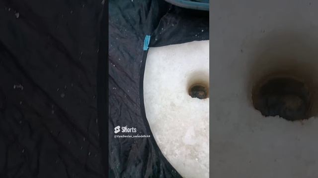 Зимняя рыбалка в палатке (1)