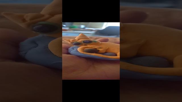 Дочка слепила Котика