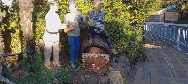 Сочи. Кабачок "Кавказская пленница"