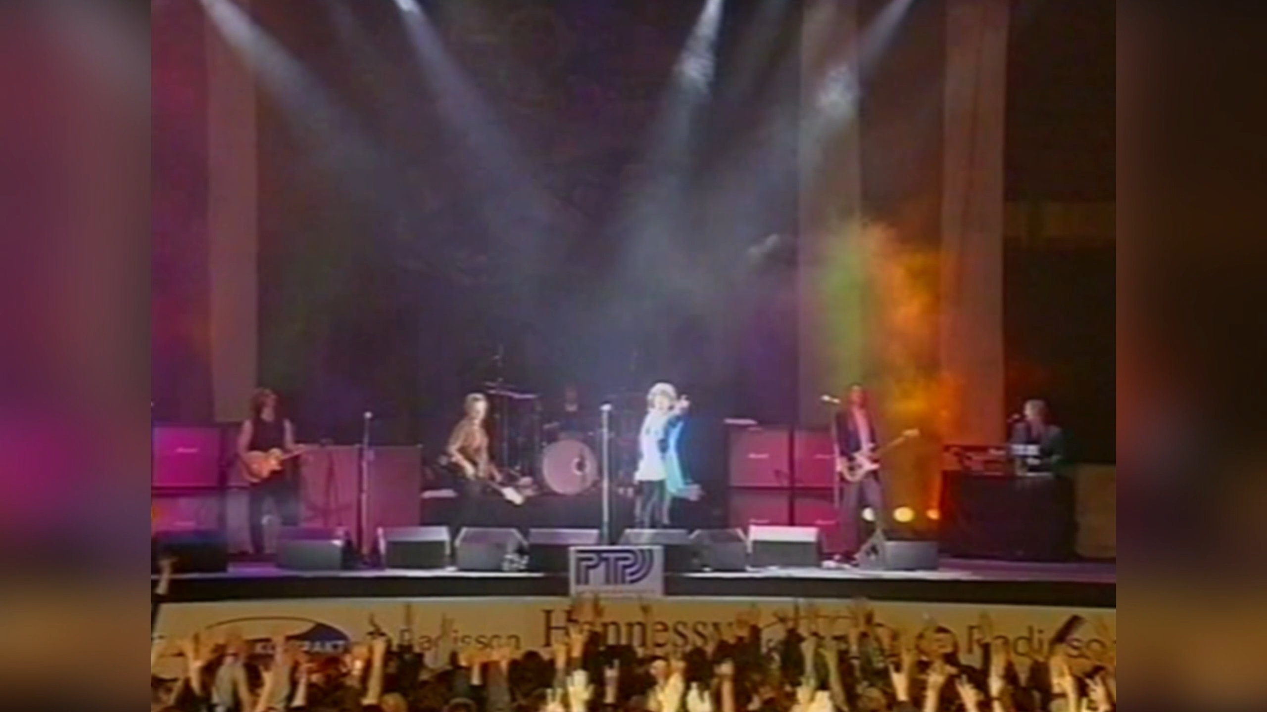 Whitesnake - 1997-11-16 Moscow, Russia - Full Show [Pro-Shot] [HQ]