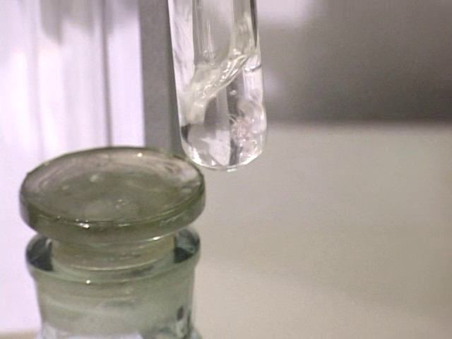 064  Изучение физических свойств фенола